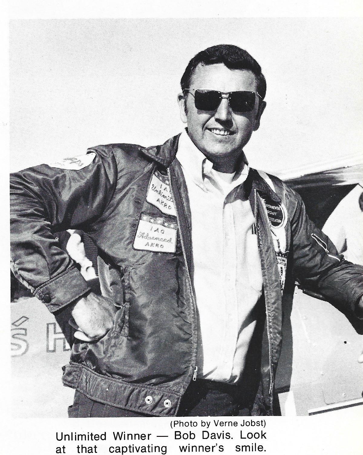 Hall of Fame Inductee 2002 - Bob Davis | International Aerobatic Club